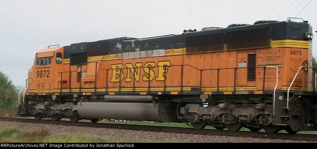BNSF 9872, 10-16-2011
